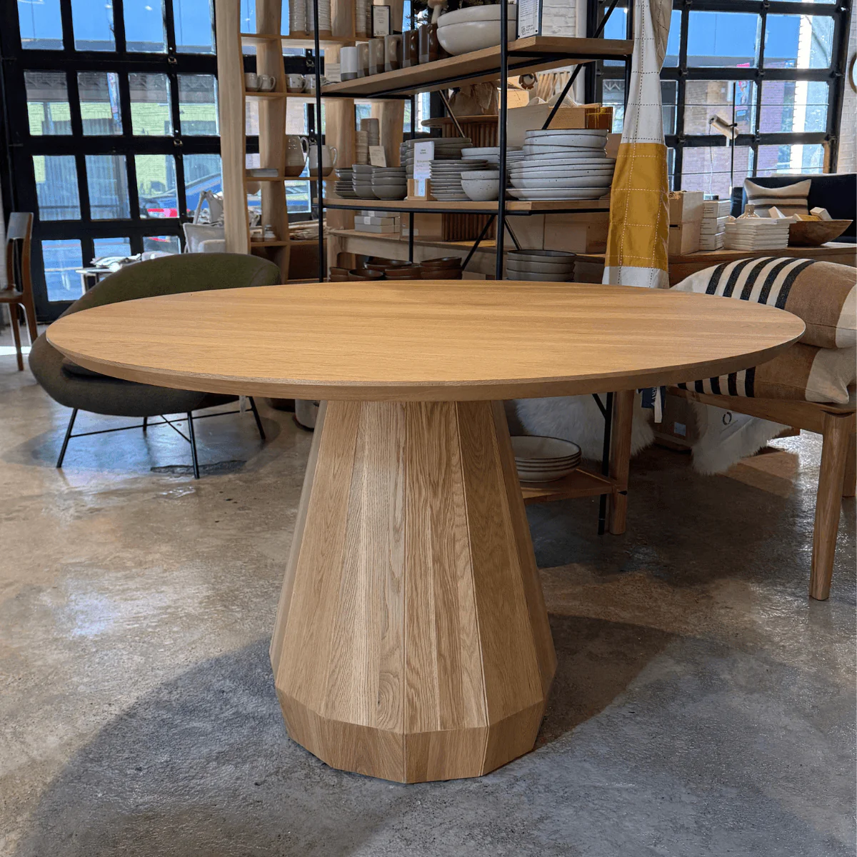 Memento Dining Table by Huppé